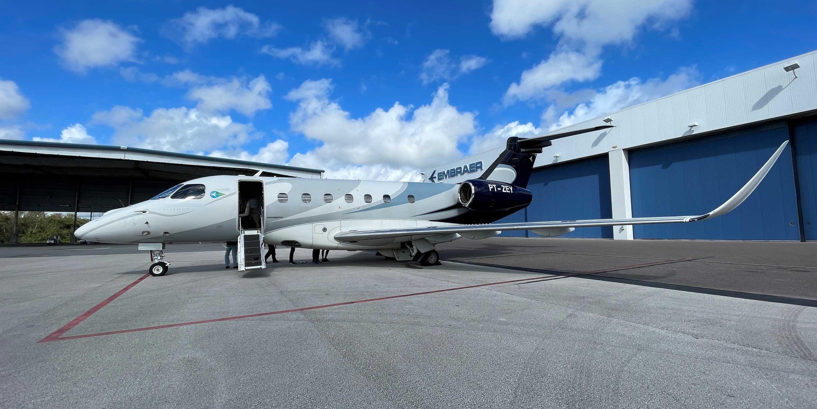 Embraer Flies Phenom 300E, Praetor 600 on Pure Sustainable Aviation ...