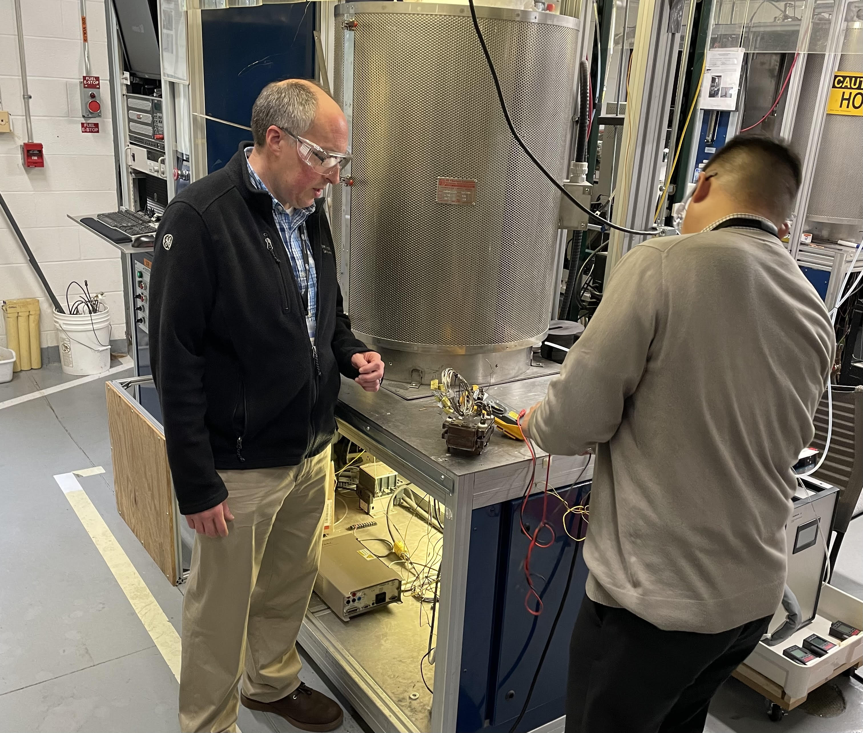 GE Aerospace Receives Government Grant To Develop a Fuel Cell Hybrid ...