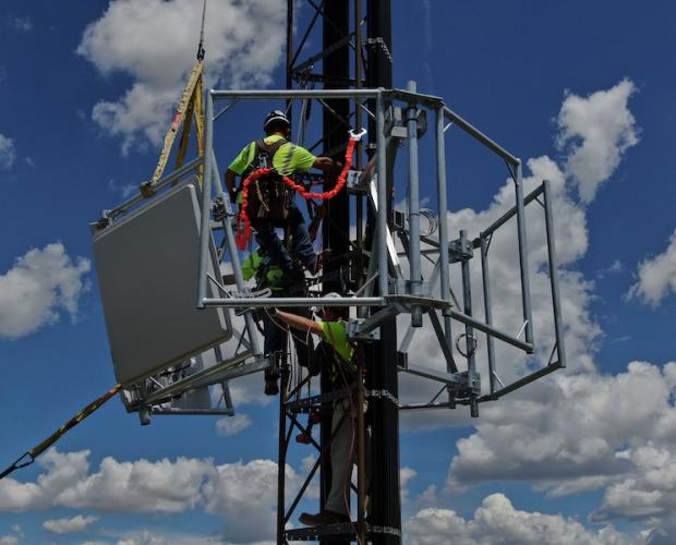 Low-latency 5G delivers a better connectivity experience. | Aviation ...