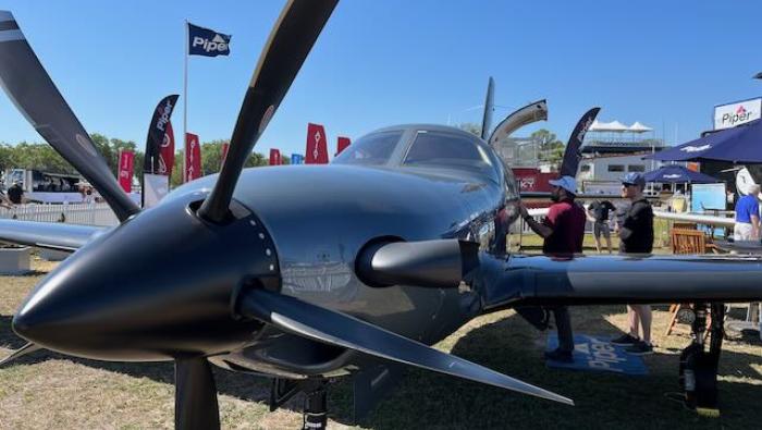 Bizjets Fly Better with Modern Integrated Avionics | Aviation ...