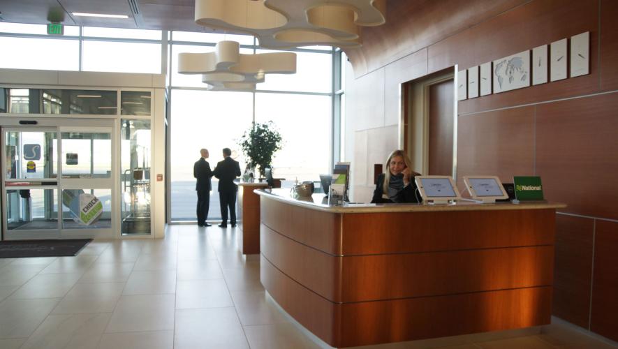 Signature Flight Opens 'World’s Largest FBO' at SJC | Aviation ...