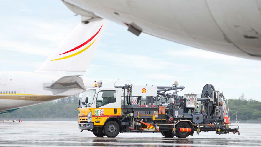 Shell Makes Singapore's First SAF Delivery | Aviation International News