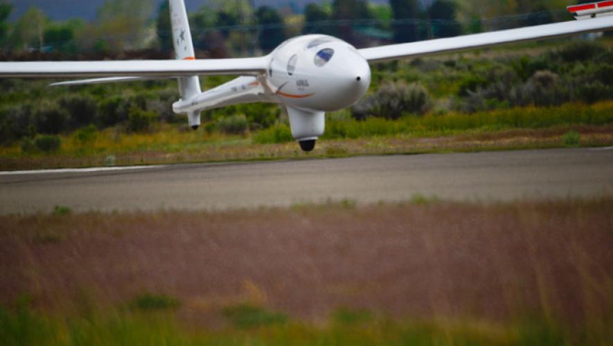 Perlan 2 High Altitude Glider To Fly at Oshkosh | Aviation ...