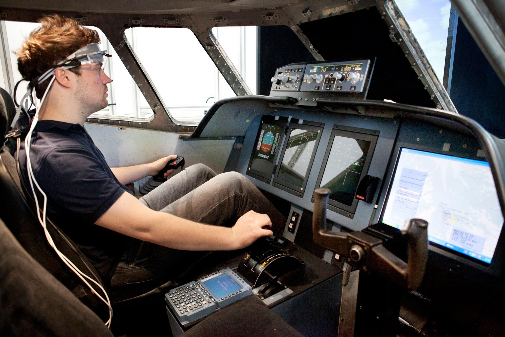 Researchers Study Future, Safer Flight Decks | AIN