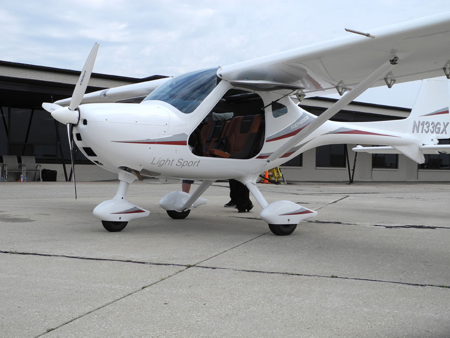 Oshkosh 2011: Flying the Remos GX NXT at AirVenture | Aviation ...