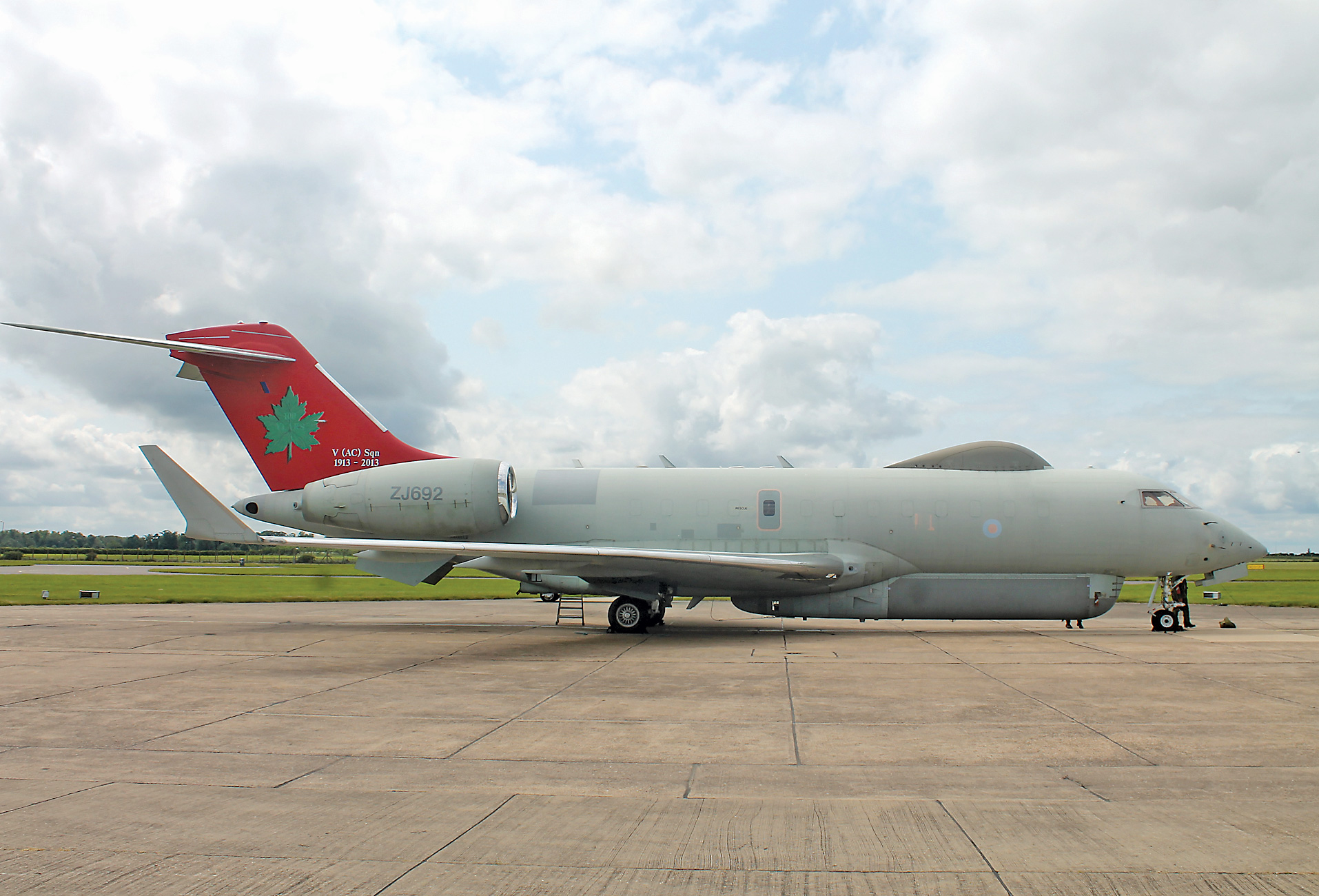 Raytheon Sentinel Could Go Maritime | Aviation International News
