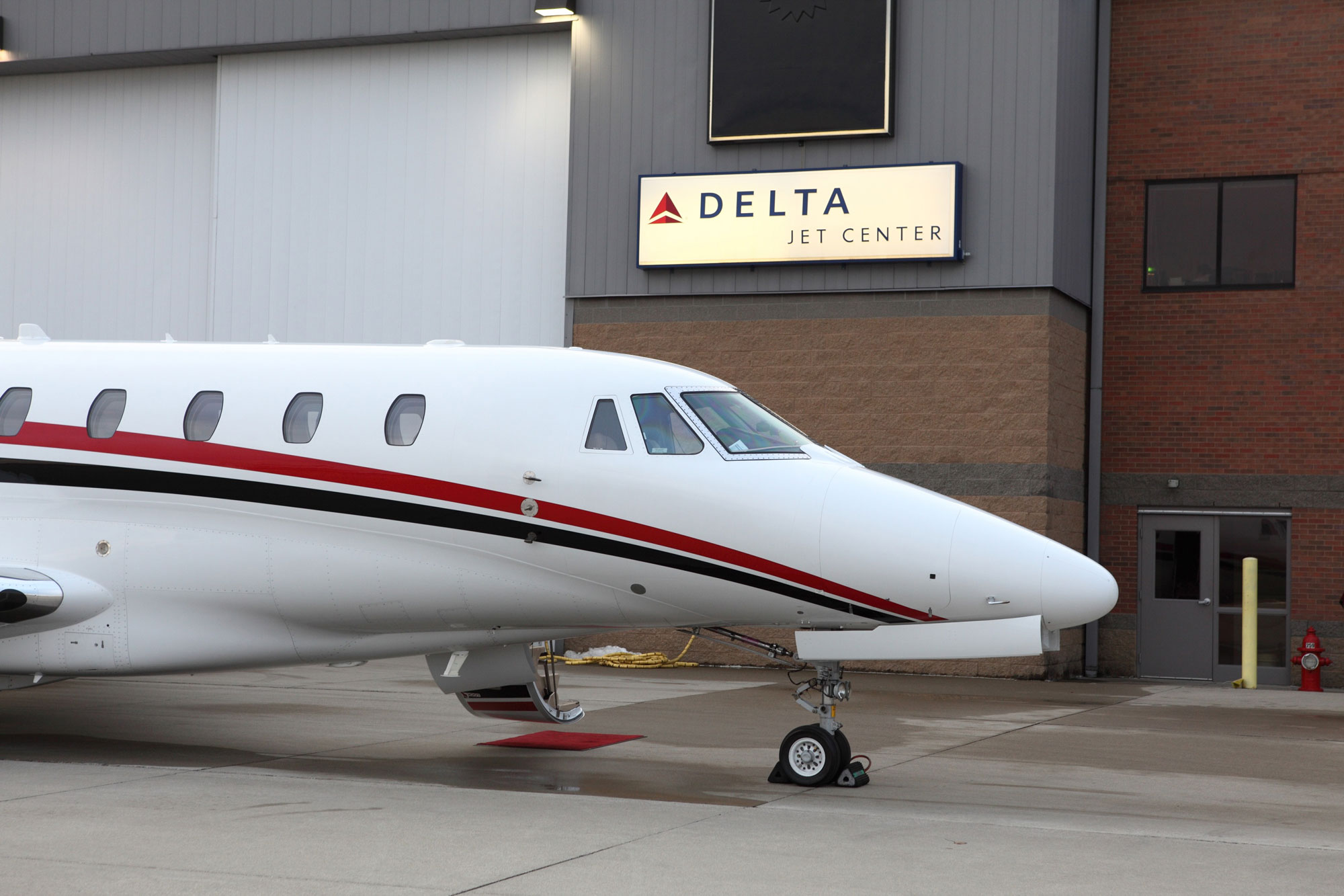 Delta Private Jets Nearly Doubles Fleet, Reports Revenue Jump ...