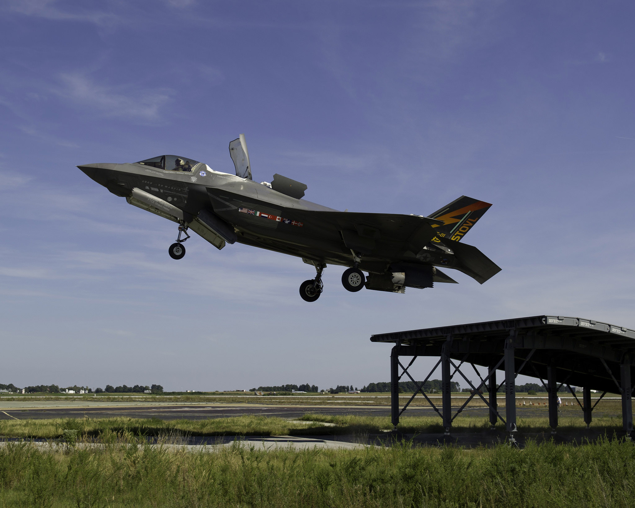 Rolls-Royce LiftFan Adds STOVL Operations to F-35's Capability ...