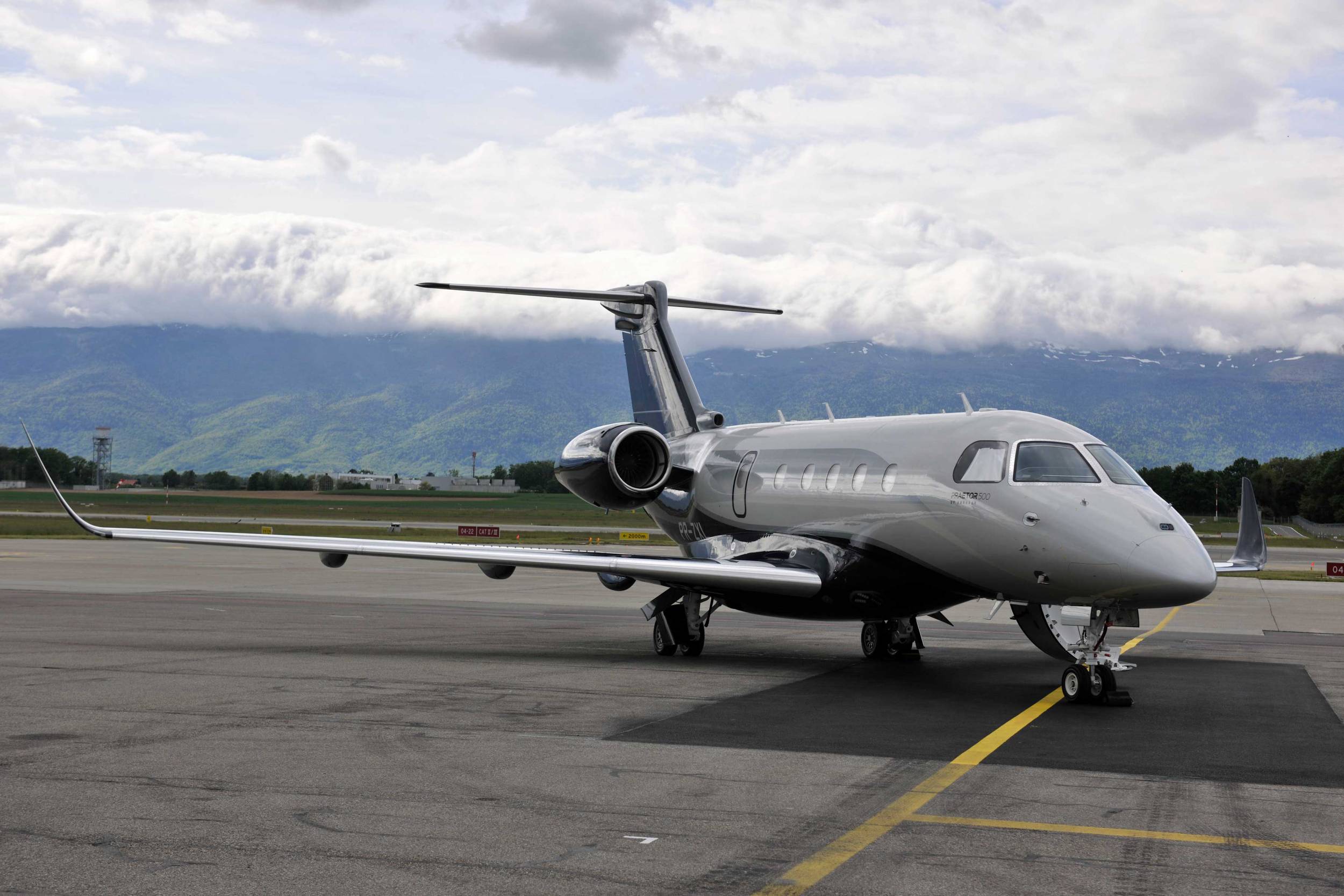 Saudia Private Aviation To Take Delivery of Embraer Praetor 500 Midsize ...