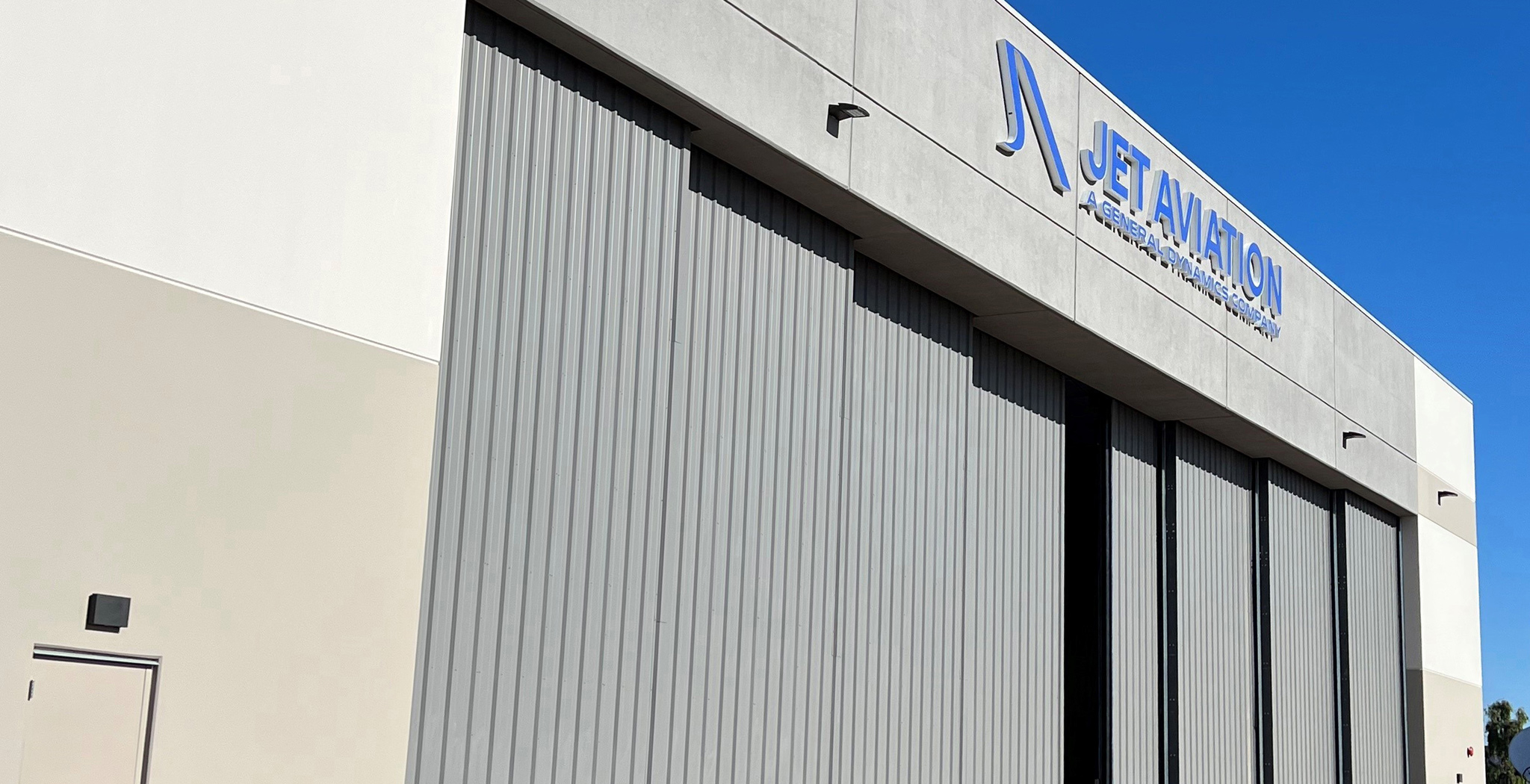 Jet Aviation Adds Scottsdale Hangar | Aviation International News